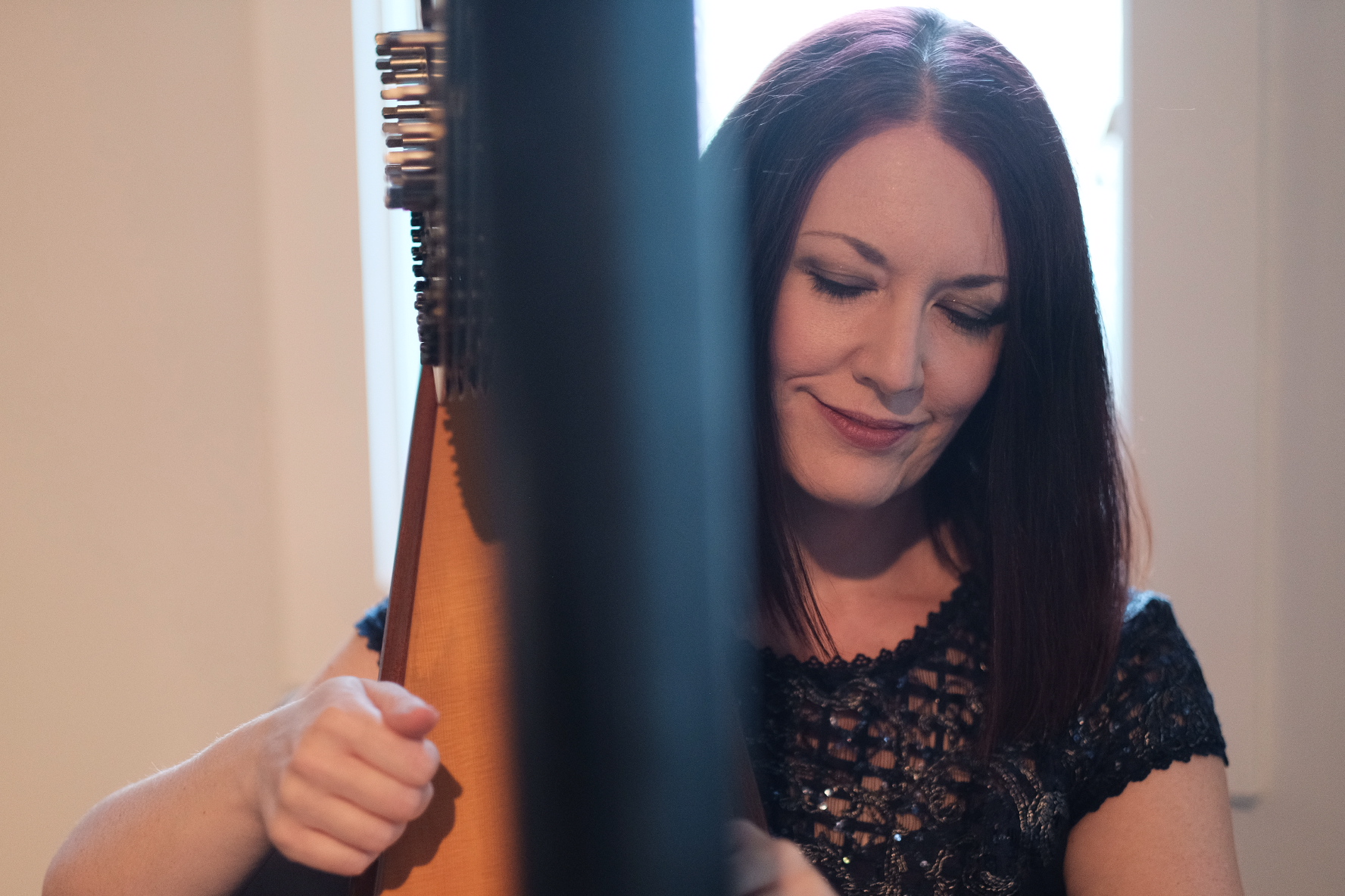 Saudi Arabia Wedding Harpist - The Classic Harpist