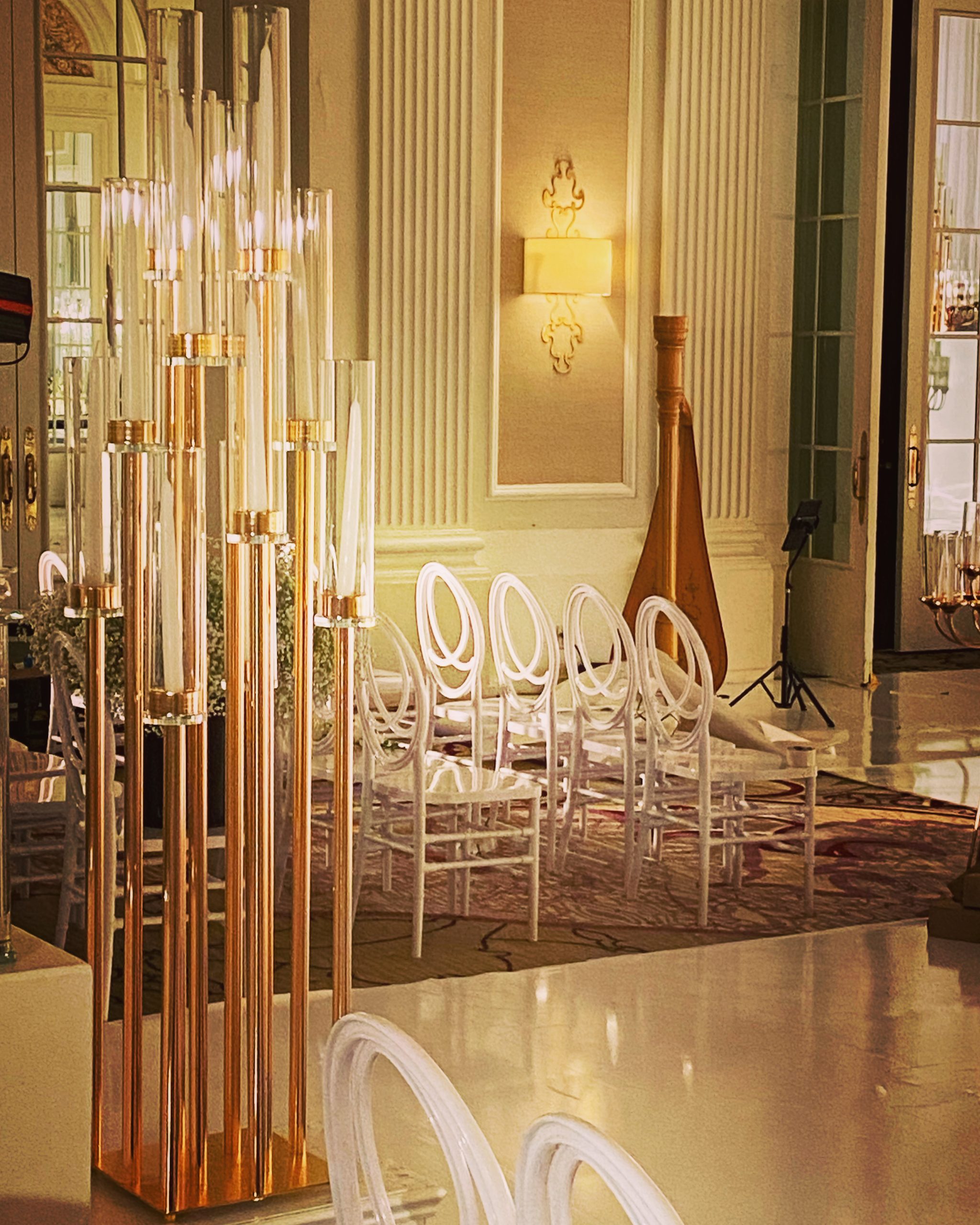 Harpist in Niagara Falls - The Classic Harpist