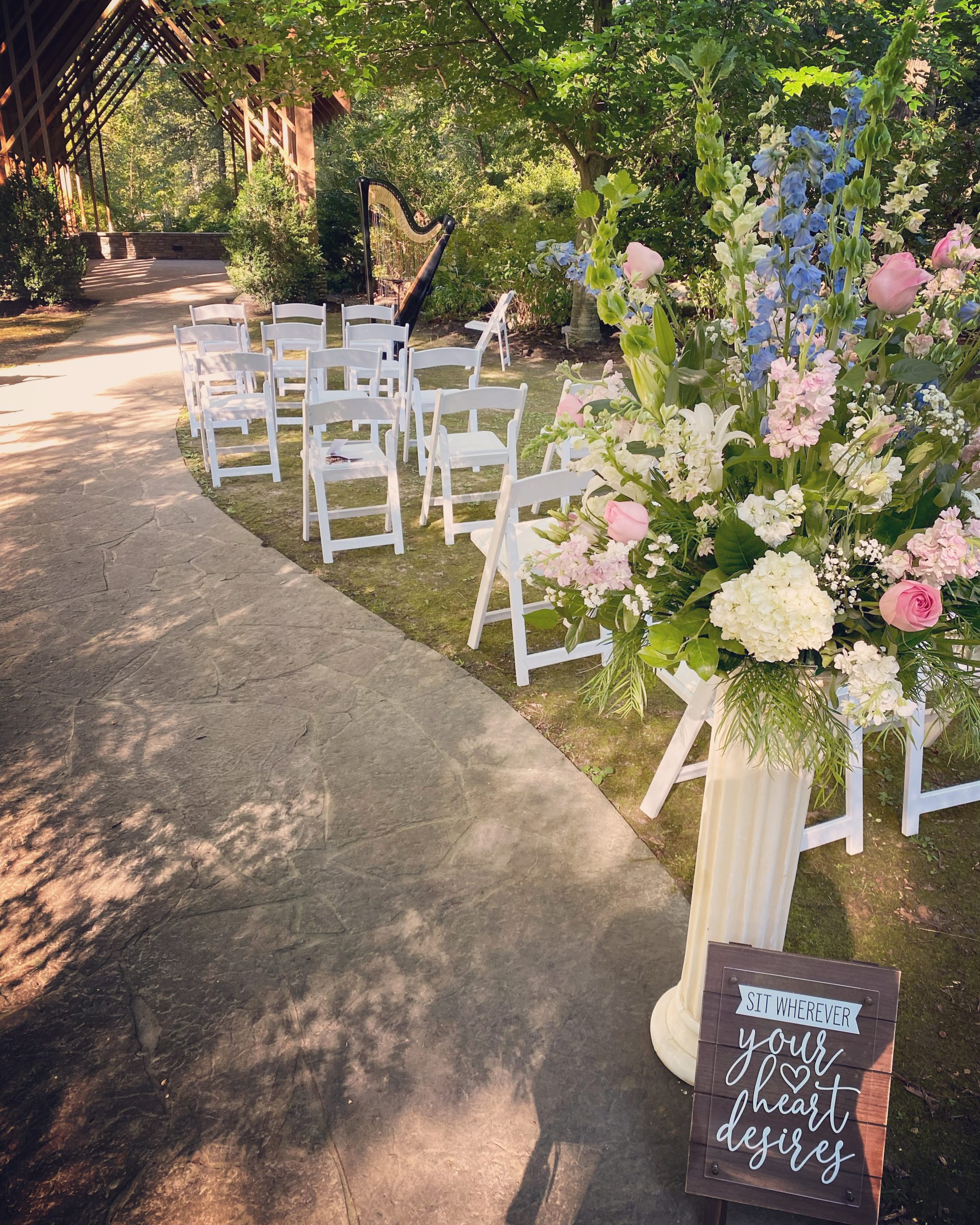 Harpist in West Union, Iowa - The Classic Harpist